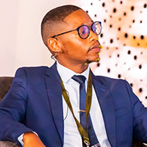 Dr Sedzani Musundwa scoops Academic of the Year at ABASA Awards